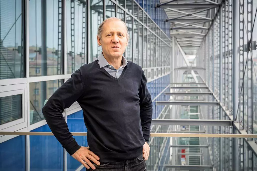 Jan Šedivý: Umělá inteligence Alquist dokáže mluvit téměř o čemkoli